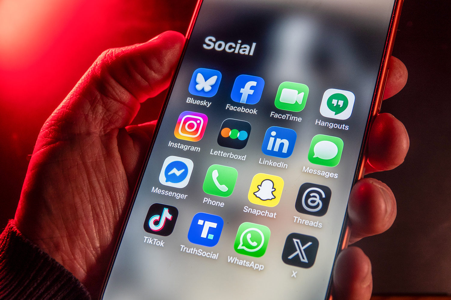 Landmark social media lawsuits head to a trial that could put CEOs on ...