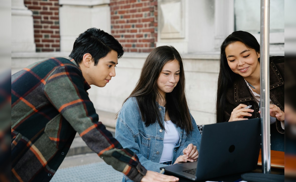 Only 15 days left for IIT JAM 2026: Last-minute strategy to boost your ...