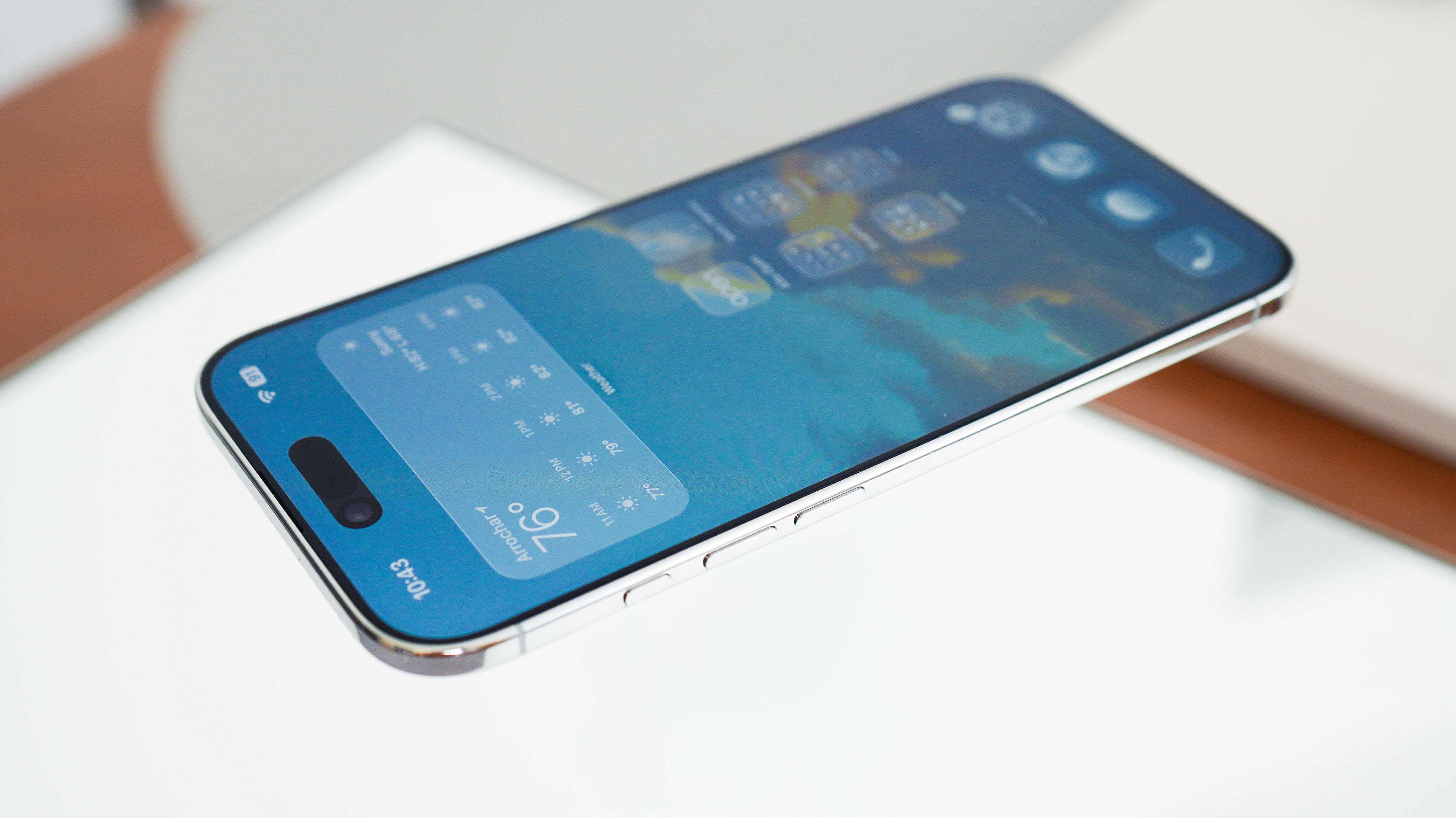 Solid-state vs. lithium-ion: Why your iPhone doesn't have the latest ...