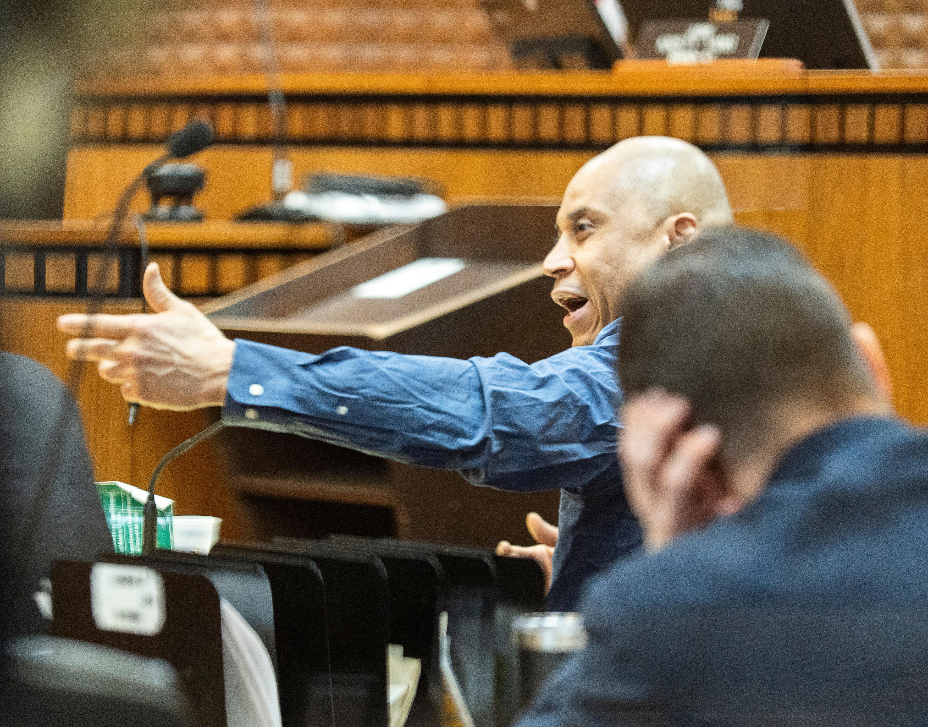 'I wrote the letters': Milwaukee man admits to framing undocumented witness