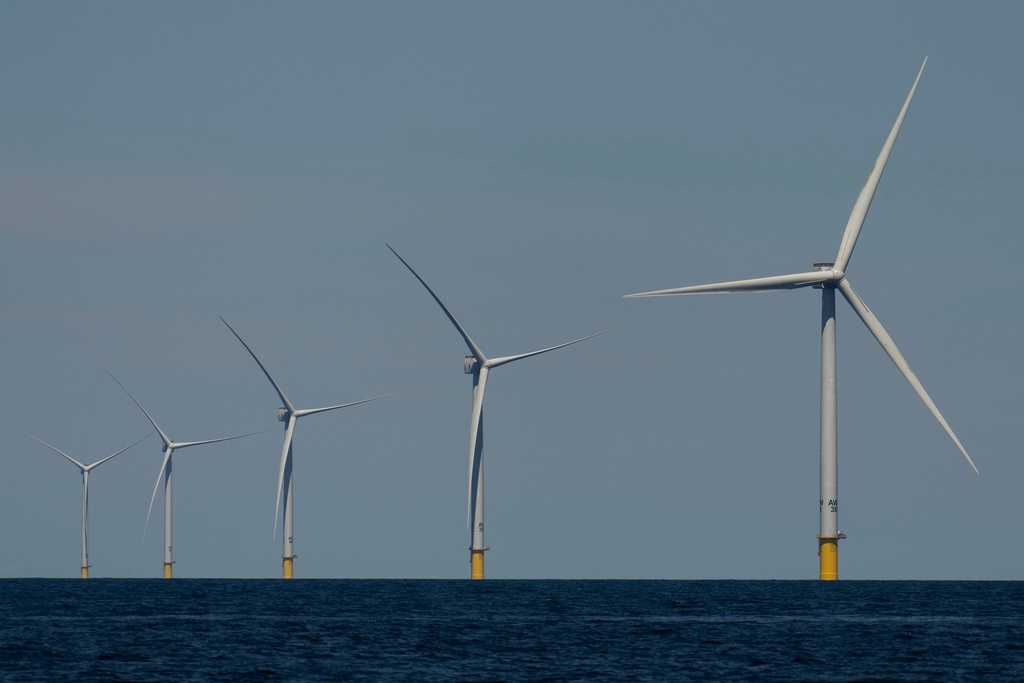 Judge rules Massachusetts offshore wind project halted by Trump ...