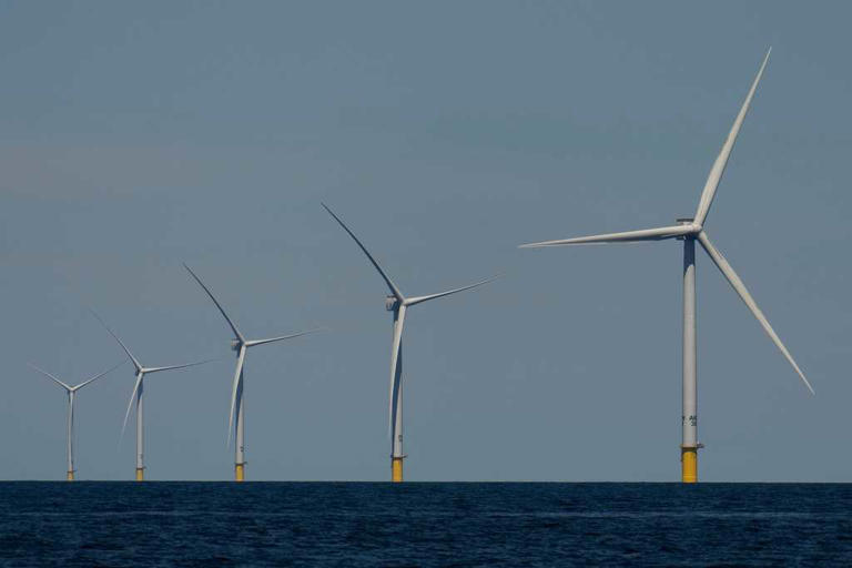 Judge rules Massachusetts offshore wind project halted by Trump ...