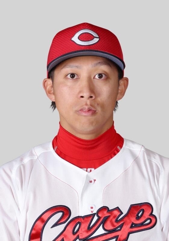 Hiroshima Carp infielder Hatsuki held for alleged "zombie cigarette" use
