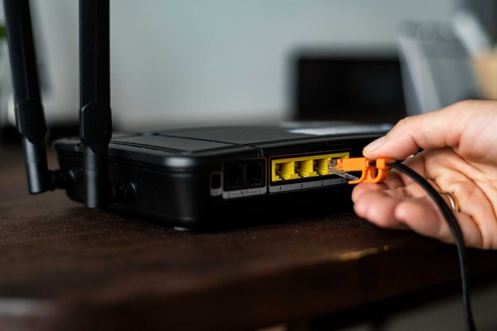 3 cara bikin Wi-Fi makin kencang di rumah
