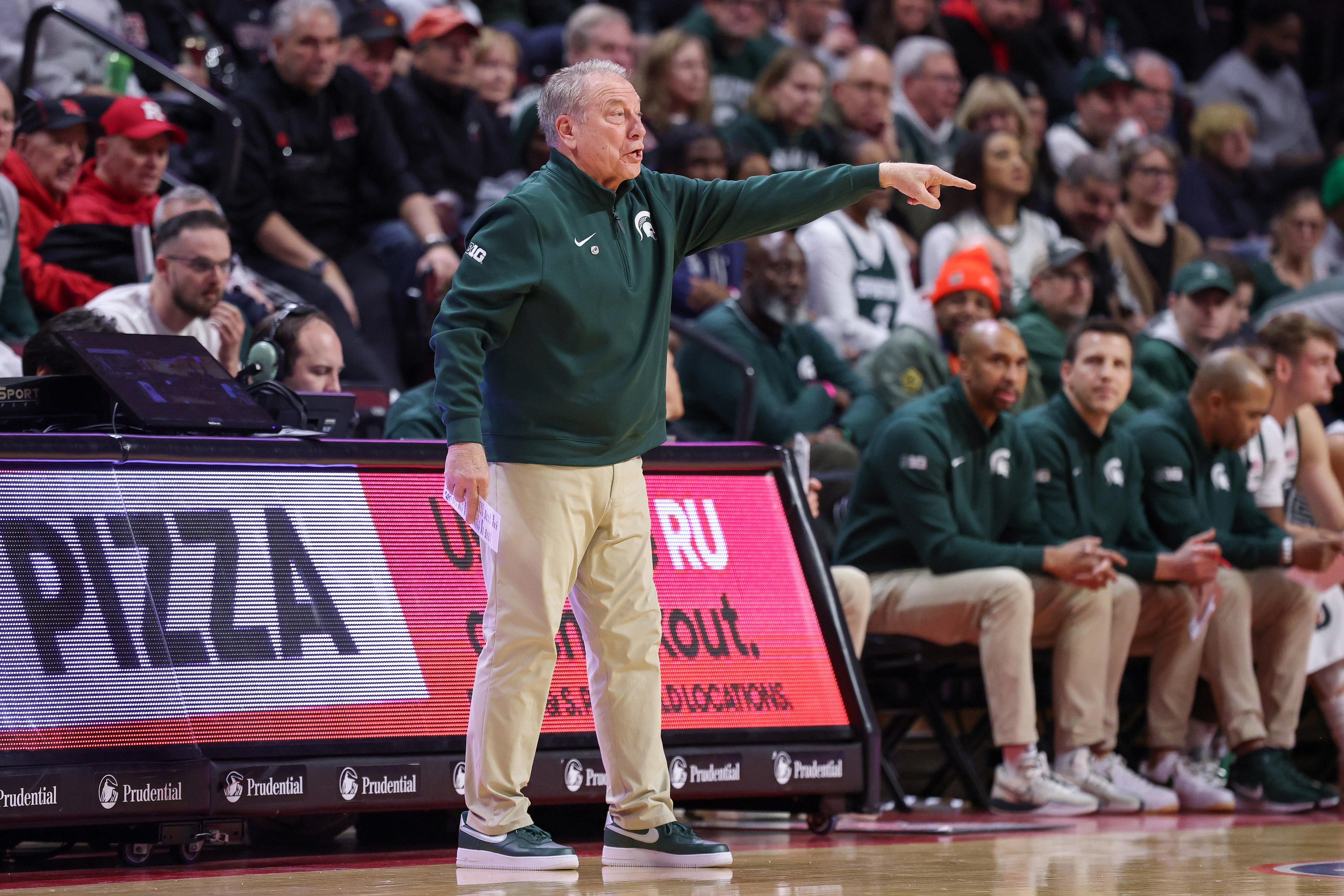 Watch Tom Izzo talk MSU win over Rutgers with Bill Raftery