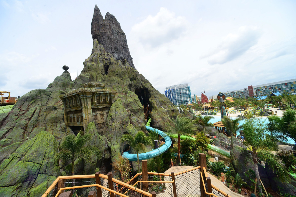 Universal's Volcano Bay water park closed Jan 28-29 due to cold weather