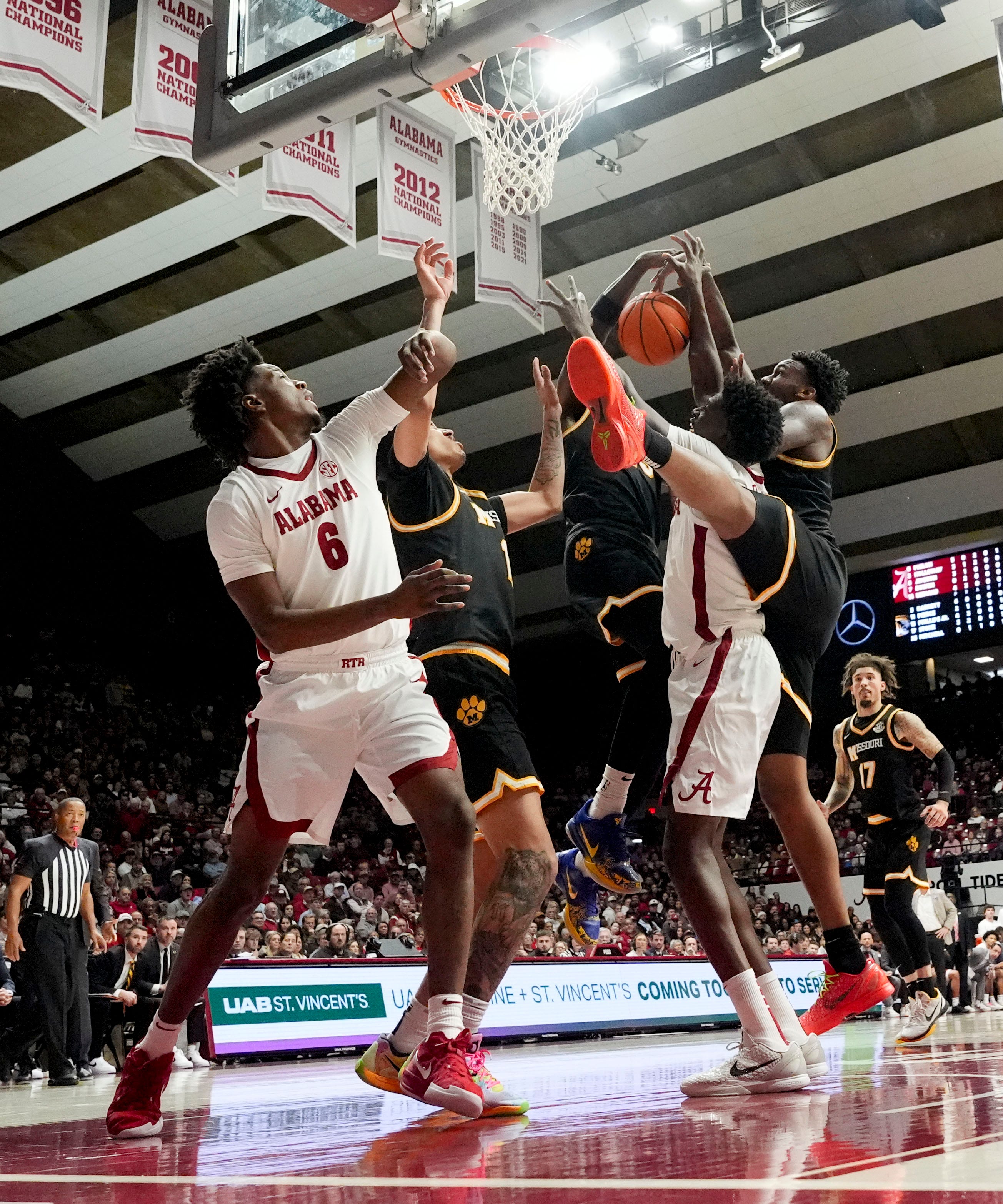 What Alabama basketball's Nate Oats wants from Charles Bediako at UF