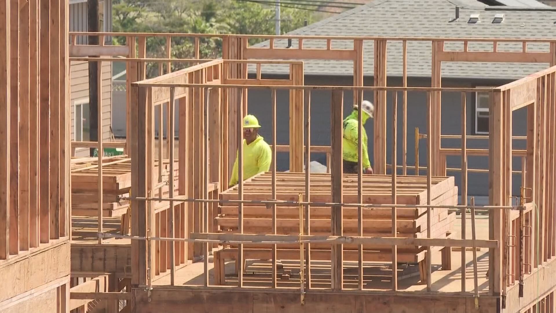 Experts confirm progress, outline challenges in governor’s housing plan