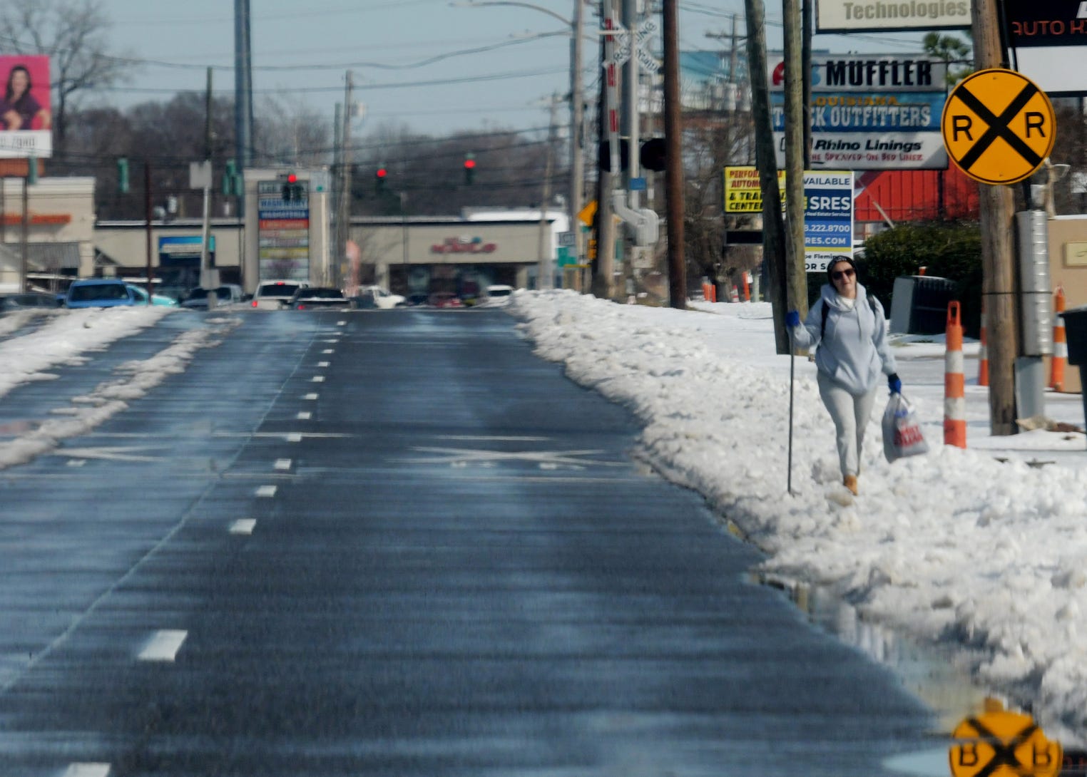 Caddo and Bossier Parish schools will remain closed this Friday