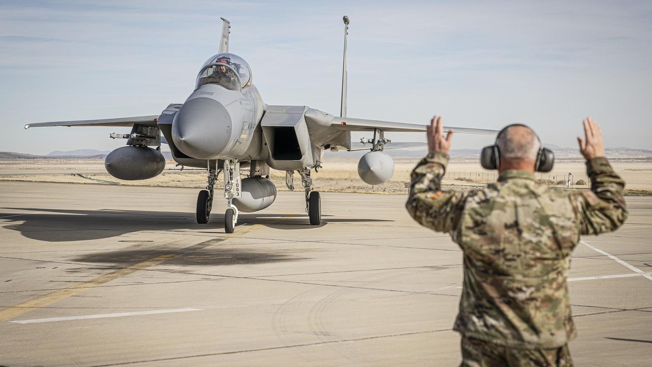 NASA gets new F-15 fighter jet to chase its X-59 'quiet' supersonic ...