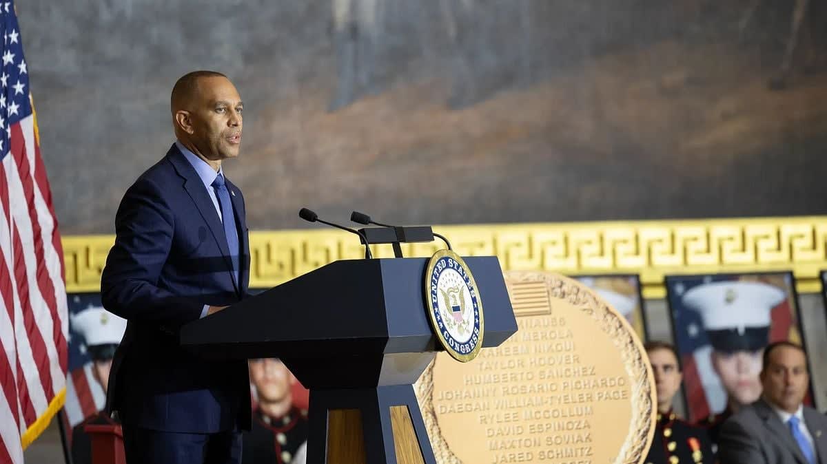 Democrats call for Noem's removal after second fatal shooting by DHS agent