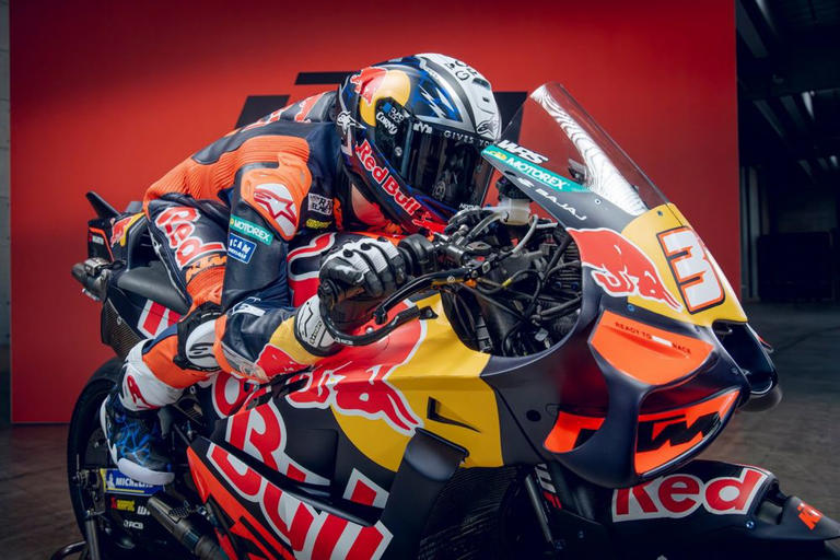 Pedro Acosta tanggapi rumor terkait bursa pembalap MotoGP
