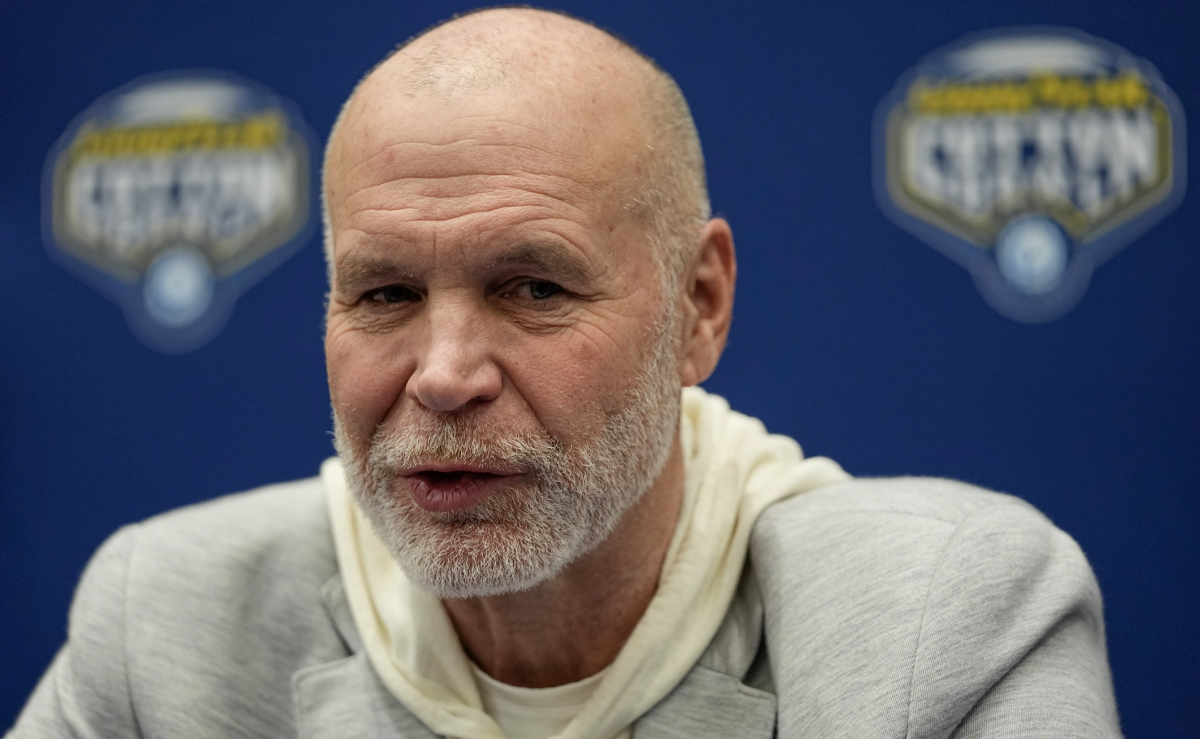 New Vols defensive coordinator Jim Knowles is already playing a key ...