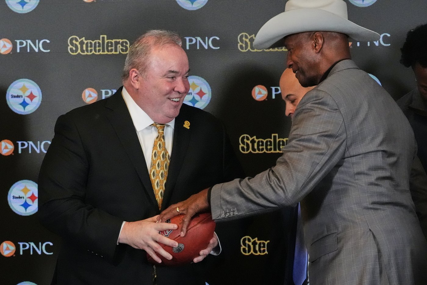 'It just seemed like it was meant to be.' Mike McCarthy comes home to ...