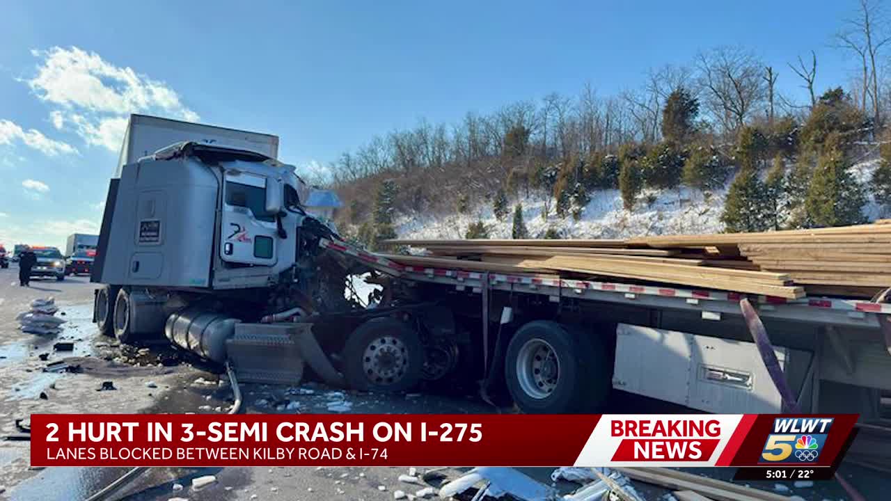 2 hospitalized after crash involving 3 semis shuts down I-275