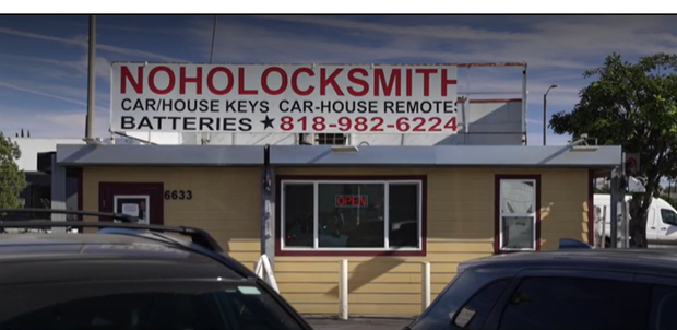 NoHo locksmith kiosk at risk of closing after owner requests renovation ...