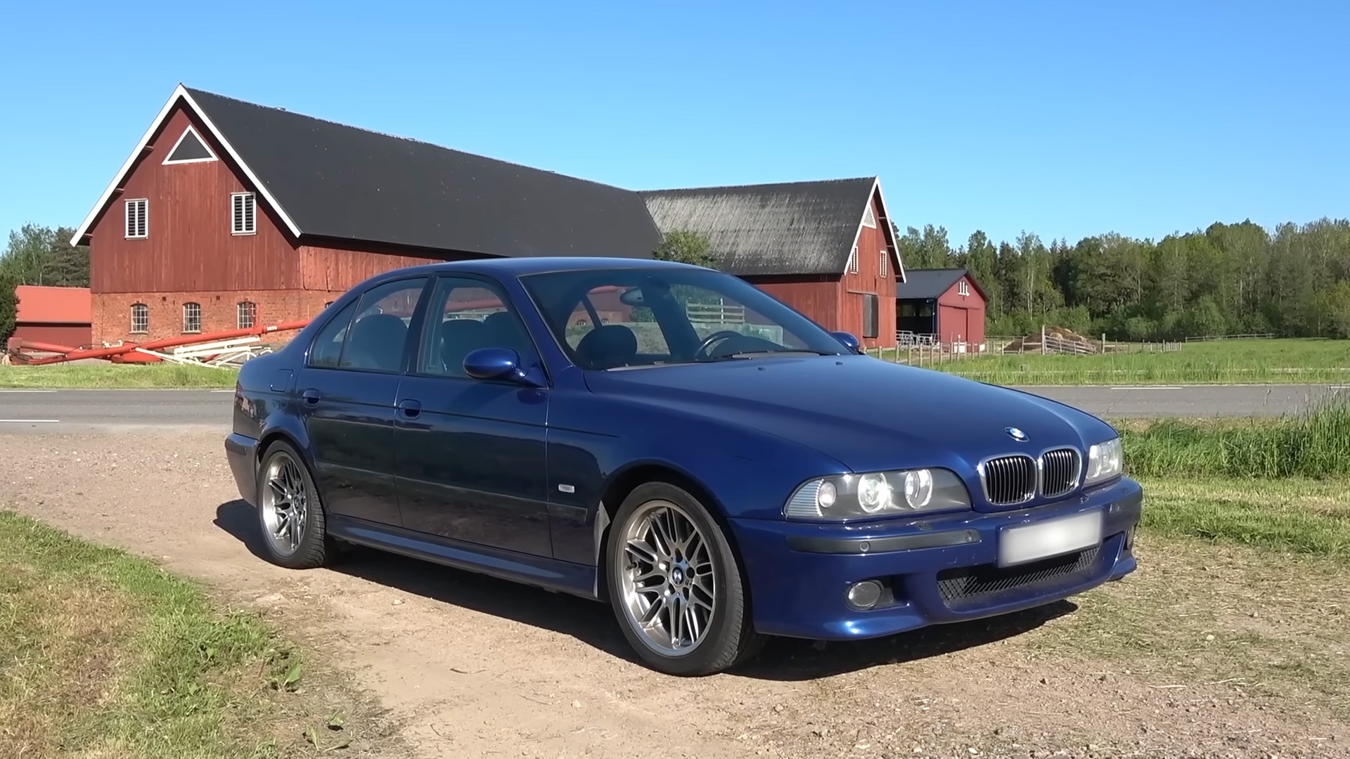 Road trip & garage find V8 BMW E39 M5