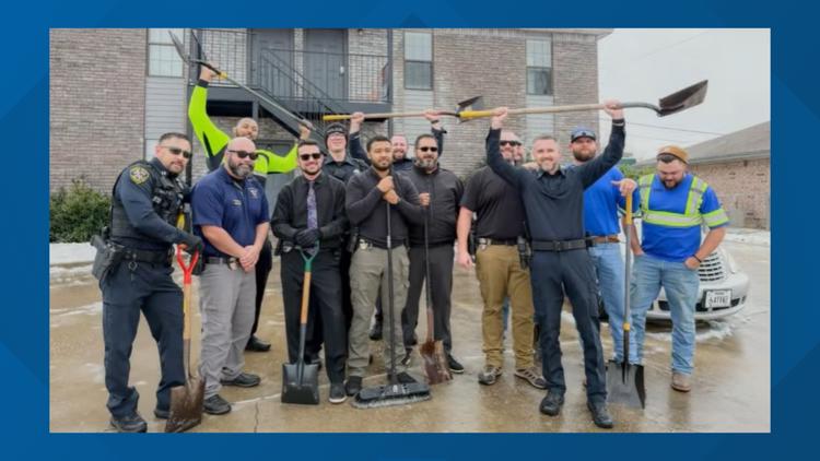 Copperas Cove police clear driveway for man returning from hospital