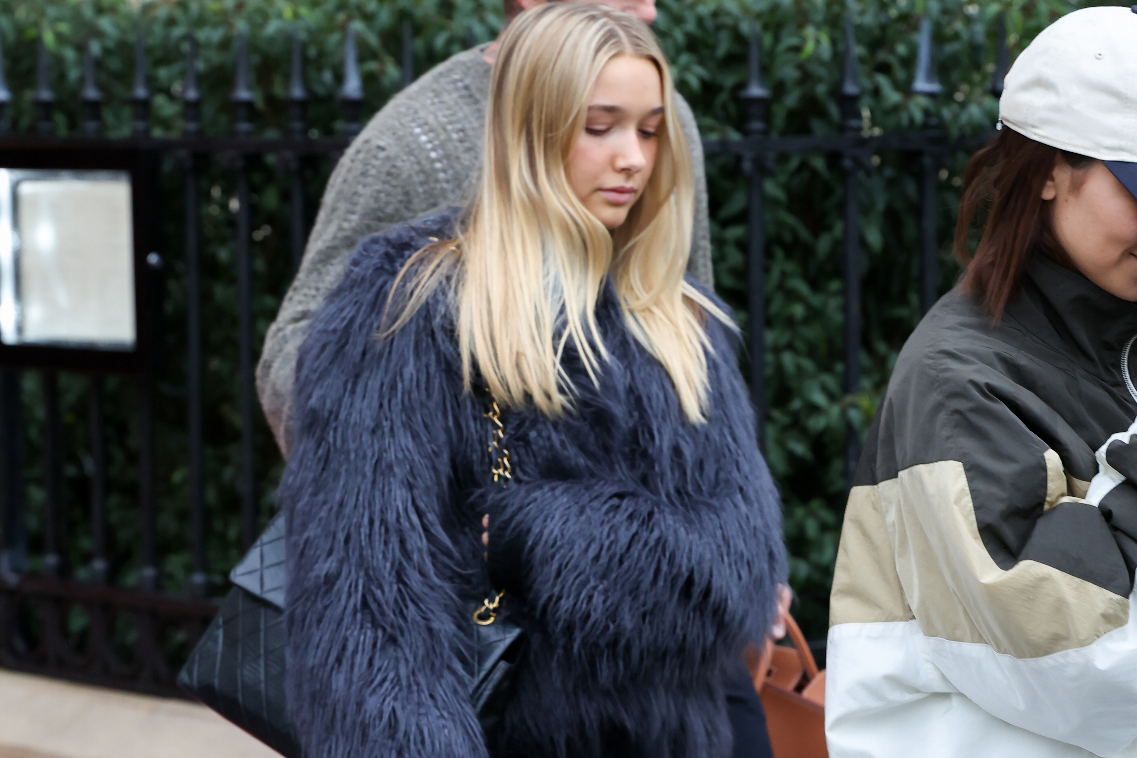 David and Victoria Beckham’s 14-year-old daughter, Harper, bundles up ...