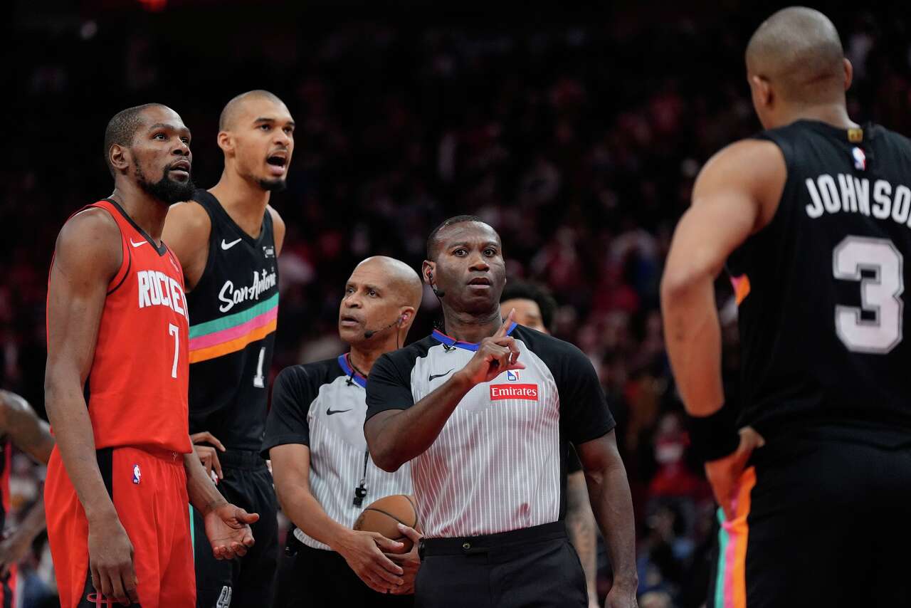 Spurs head to Houston hoping to shed their "soft" reputation