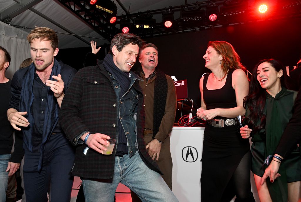 Smallville's Tom Welling lets loose at premiere party during first ...