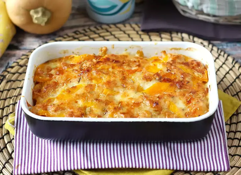 Vegetarian gratin with butternut squash, parmesan and mozzarella ...