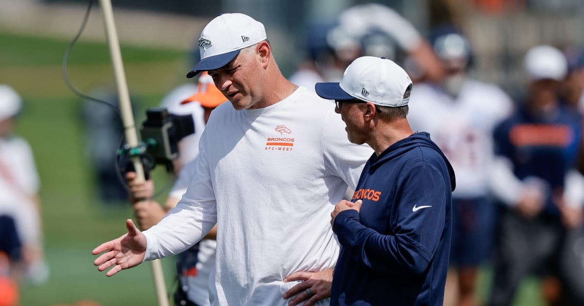 Report: Broncos fire offensive coordinator Joe Lombardi