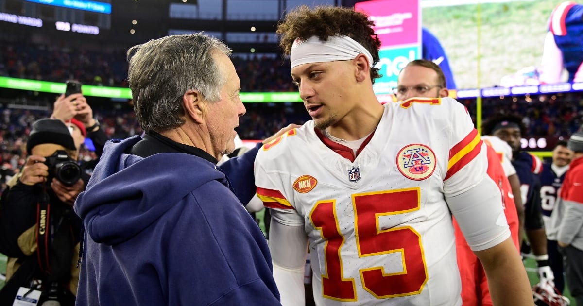 Patrick Mahomes reacts to Bill Belichick not being elected as first ...