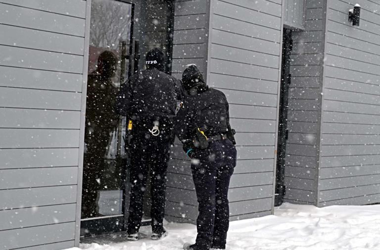 NYC mom accused of stuffing dead newborn into duffel bag cut loose as ...