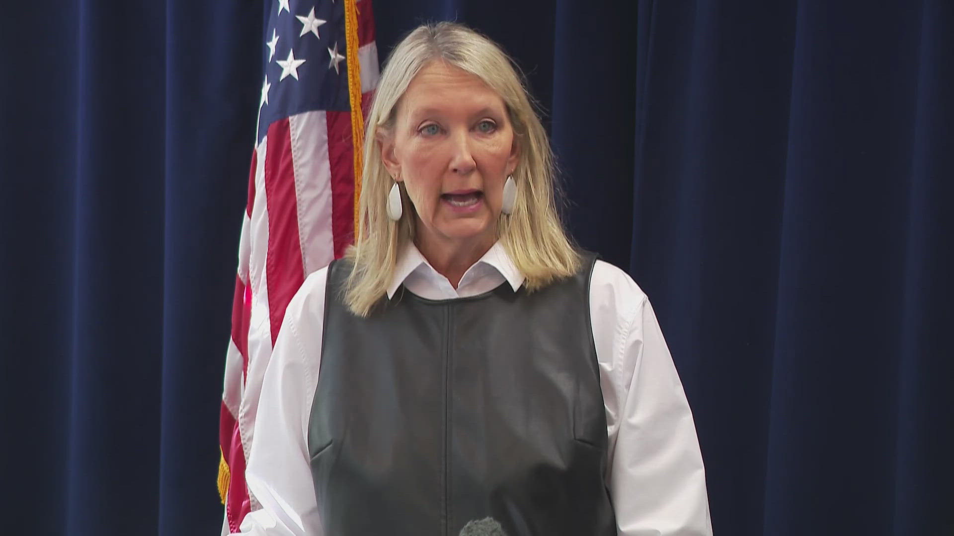 Louisville lawmaker wants to cap JCPS admin pay raises