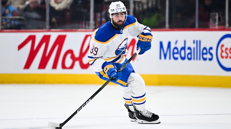 Elliotte Friedman shares a theory about Alex Tuch that could buy the ...