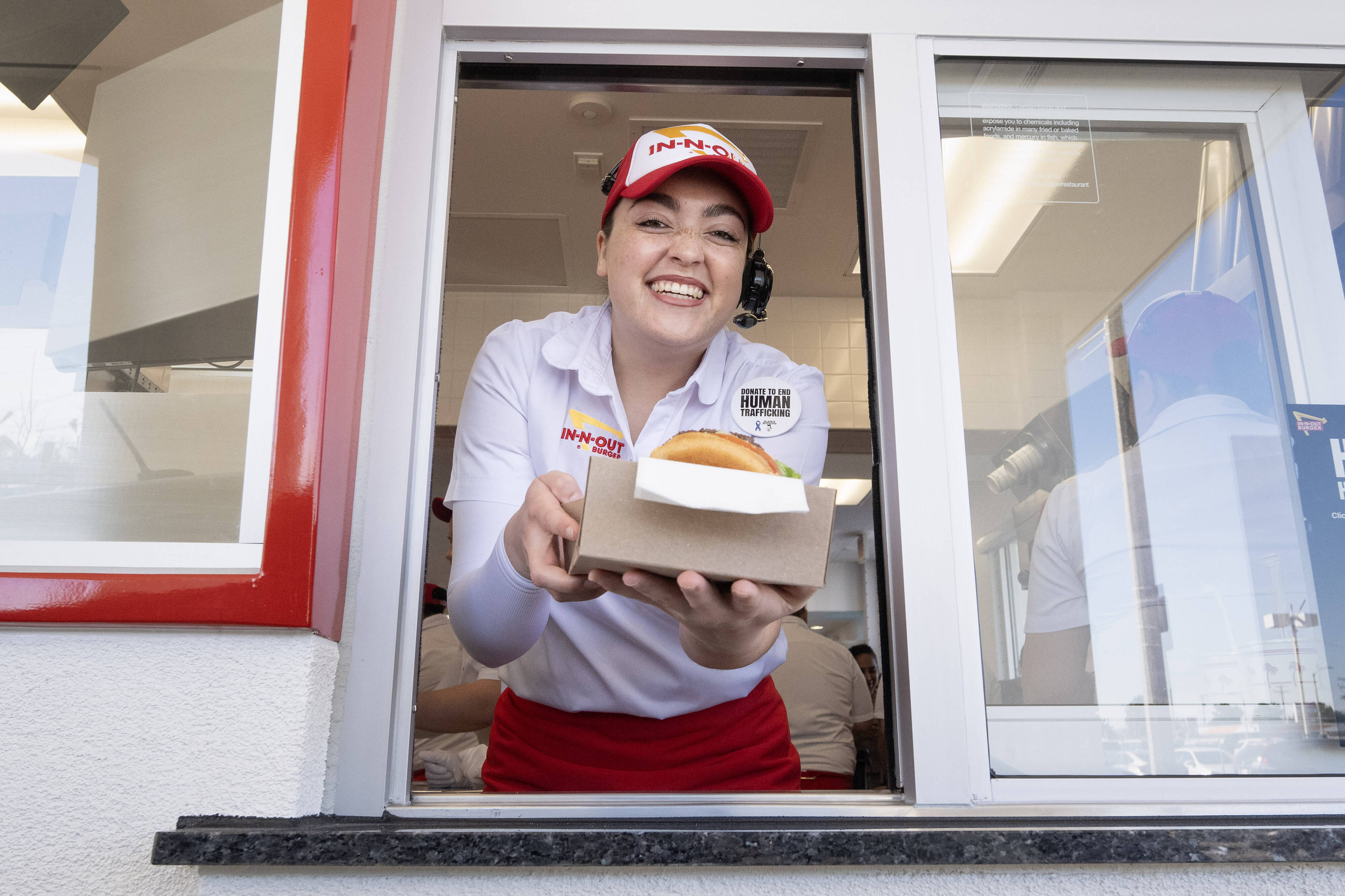 In-N-Out Burger serves its first Double-Doubles in Bell
