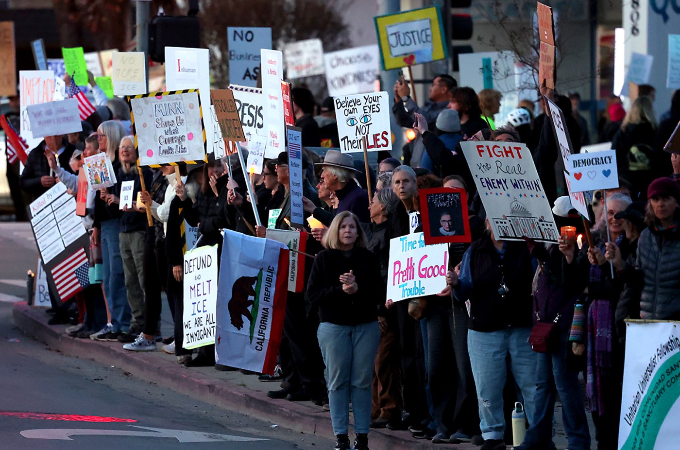Thousands protest ICE in Santa Cruz in wake of Minneapolis killings