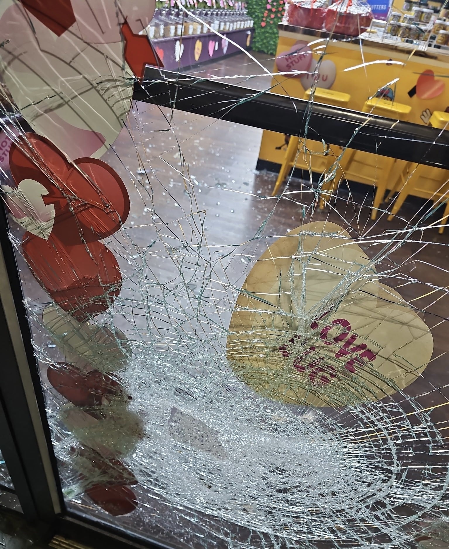 Community supports Tucker small business after second break-in