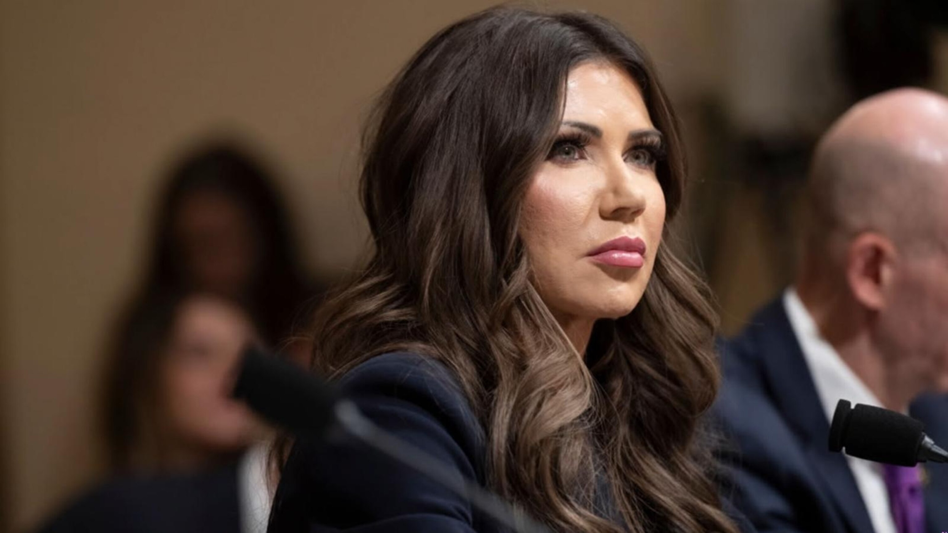 Inside Noem's Oval Office meeting with Trump on immigration operations ...