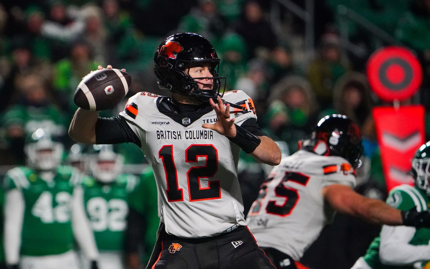 BC Lions extend star quarterback Nathan Rourke through 2028