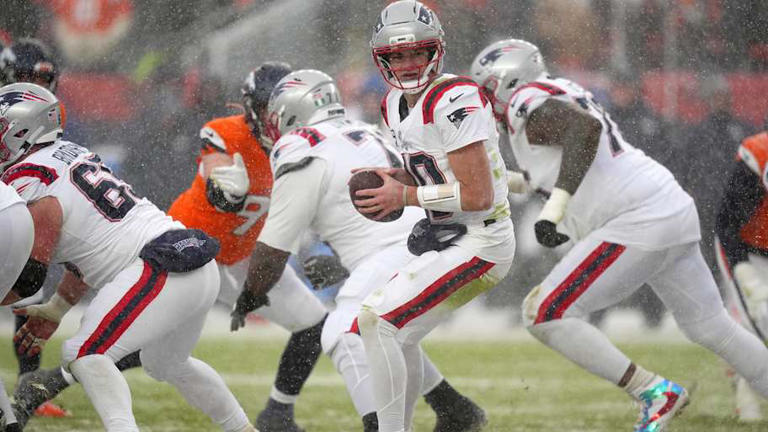 Early injury outlook for Seahawks and Patriots heading towards Super ...