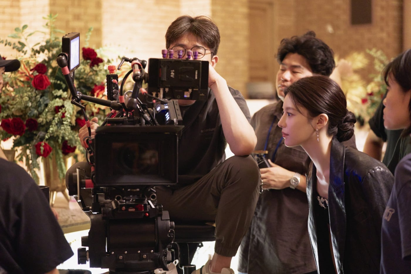 Kim Seon-ho, Go Youn-jung's 'Isa Tong' tops Netflix global non-English