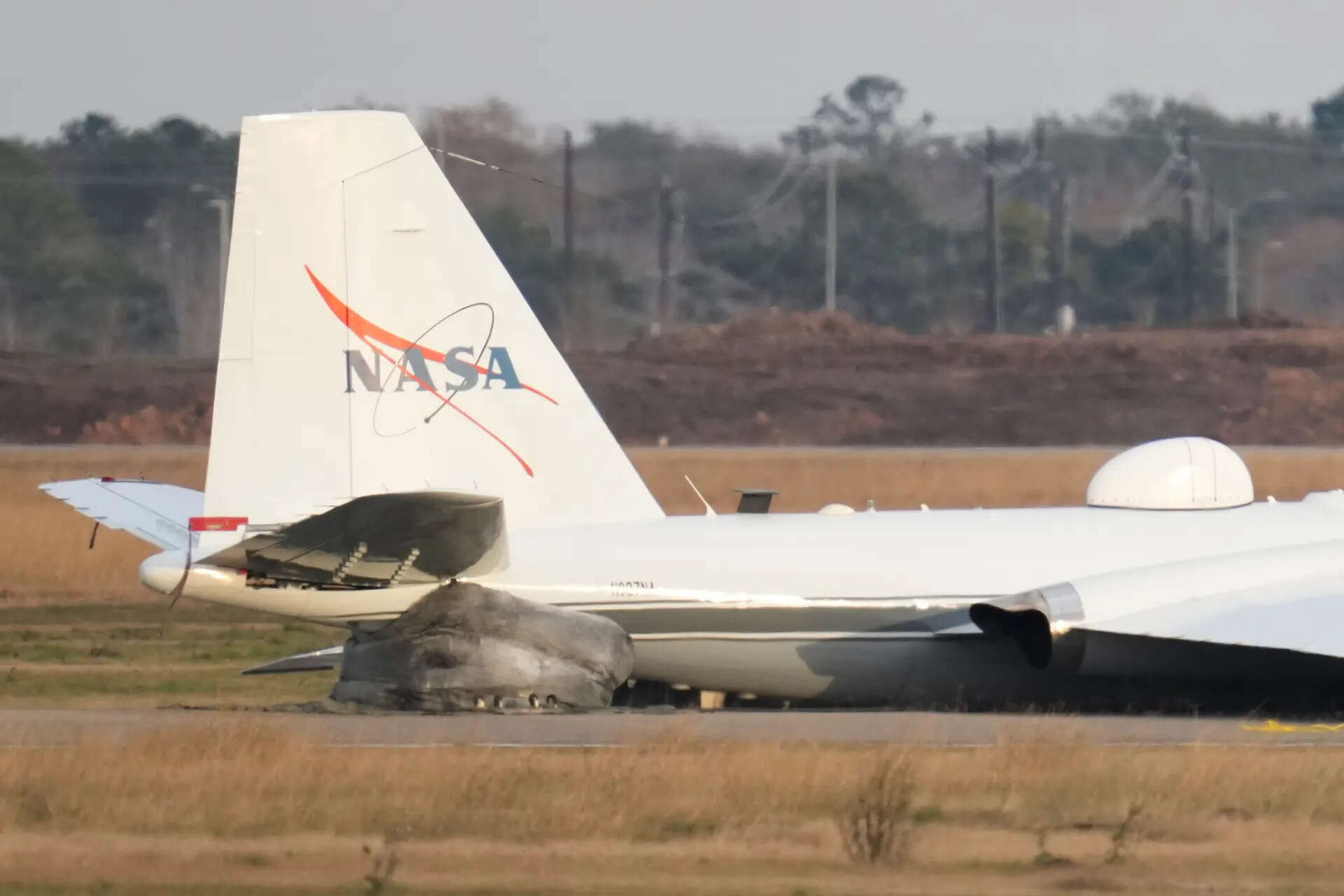 Watch: NASA research plane makes emergency belly landing in Texas; crew ...