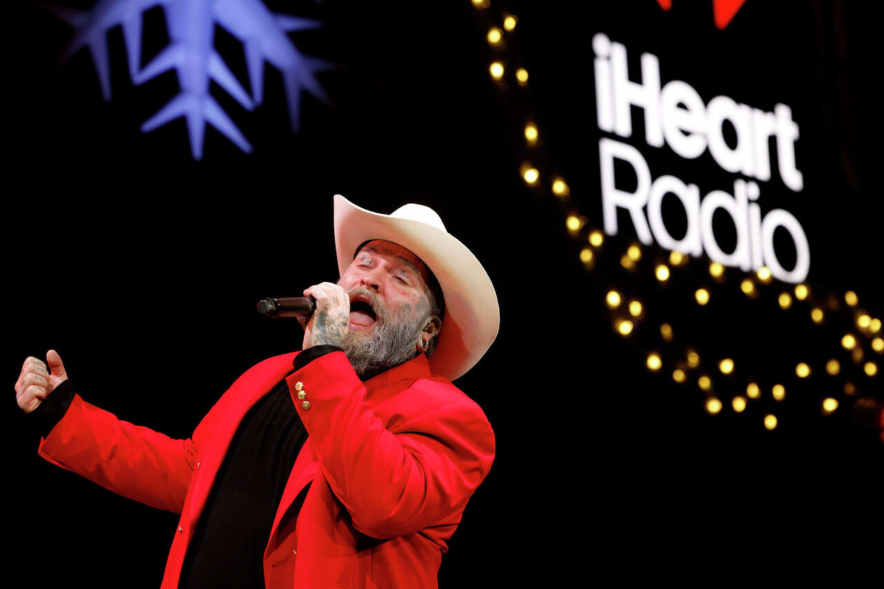 'Lose Control' singer Teddy Swims coming to CT this spring