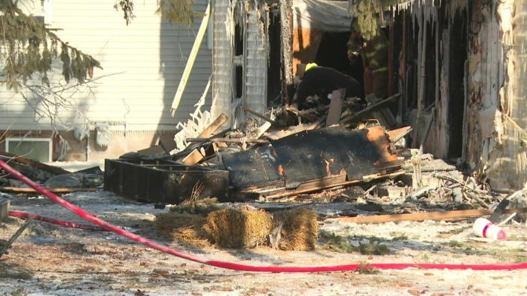 Fatal house fire in Shawano leaves one dead, one person safely evacuated