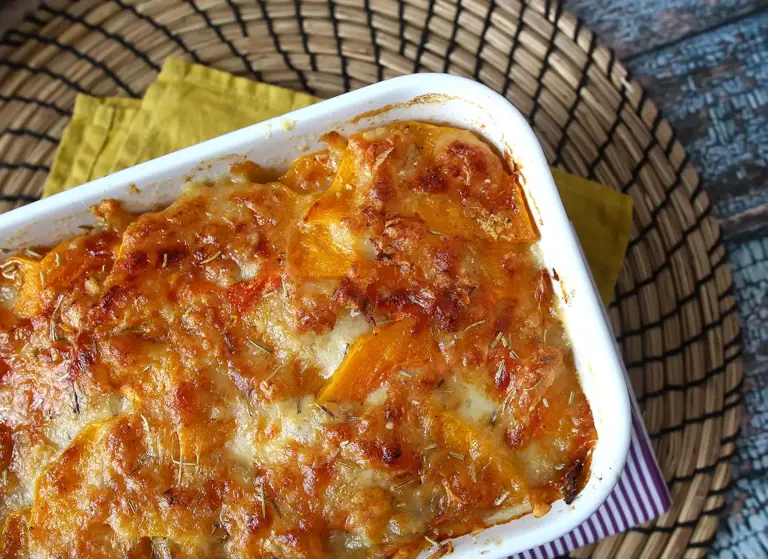 Vegetarian gratin with butternut squash, parmesan and mozzarella ...