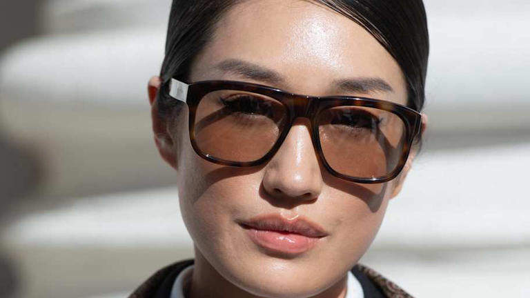 Carlos Alcaraz's girl 'friend' in his players box causes stir at ...