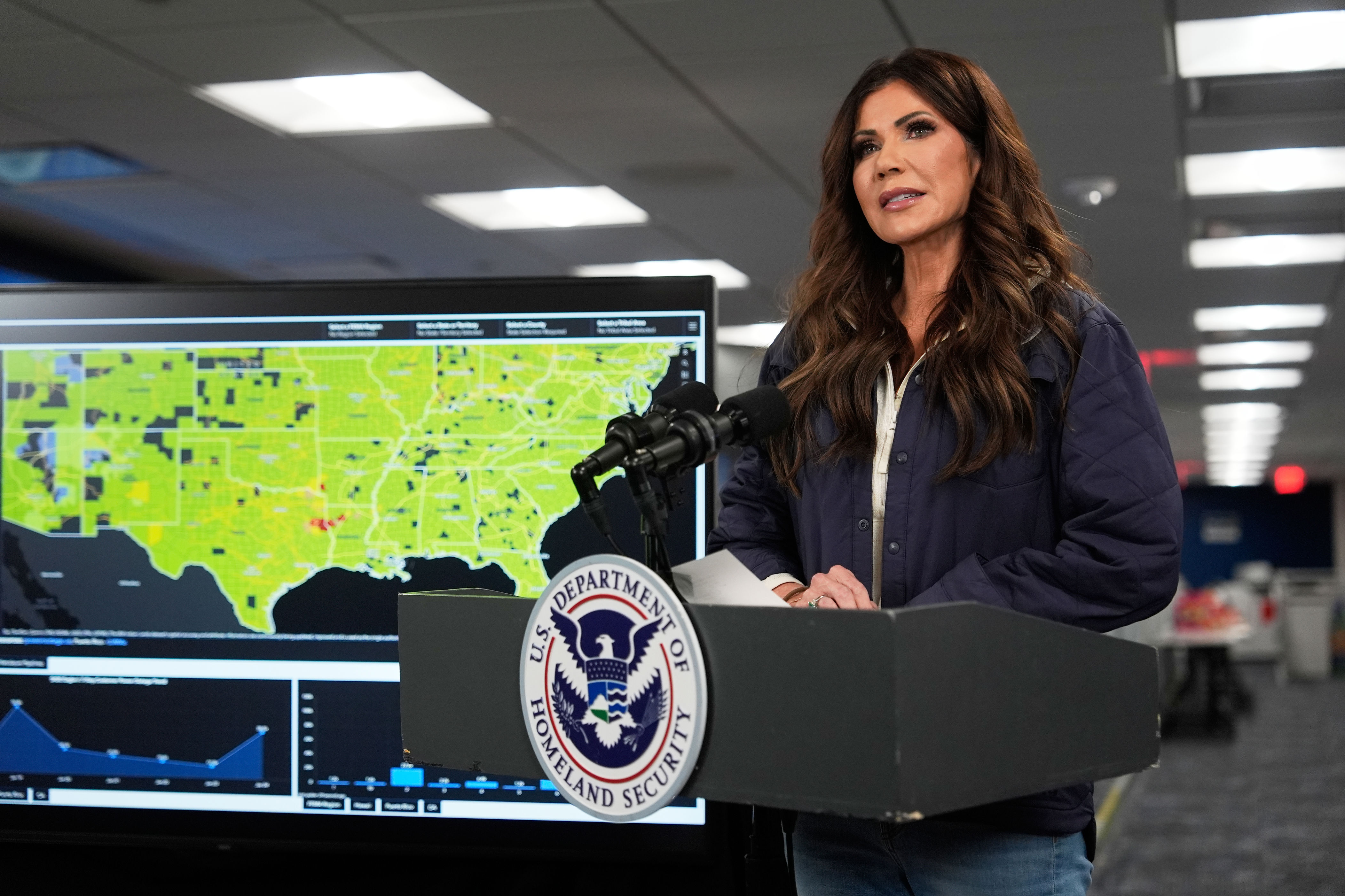 Republican senators call for Kristi Noem's resignation
