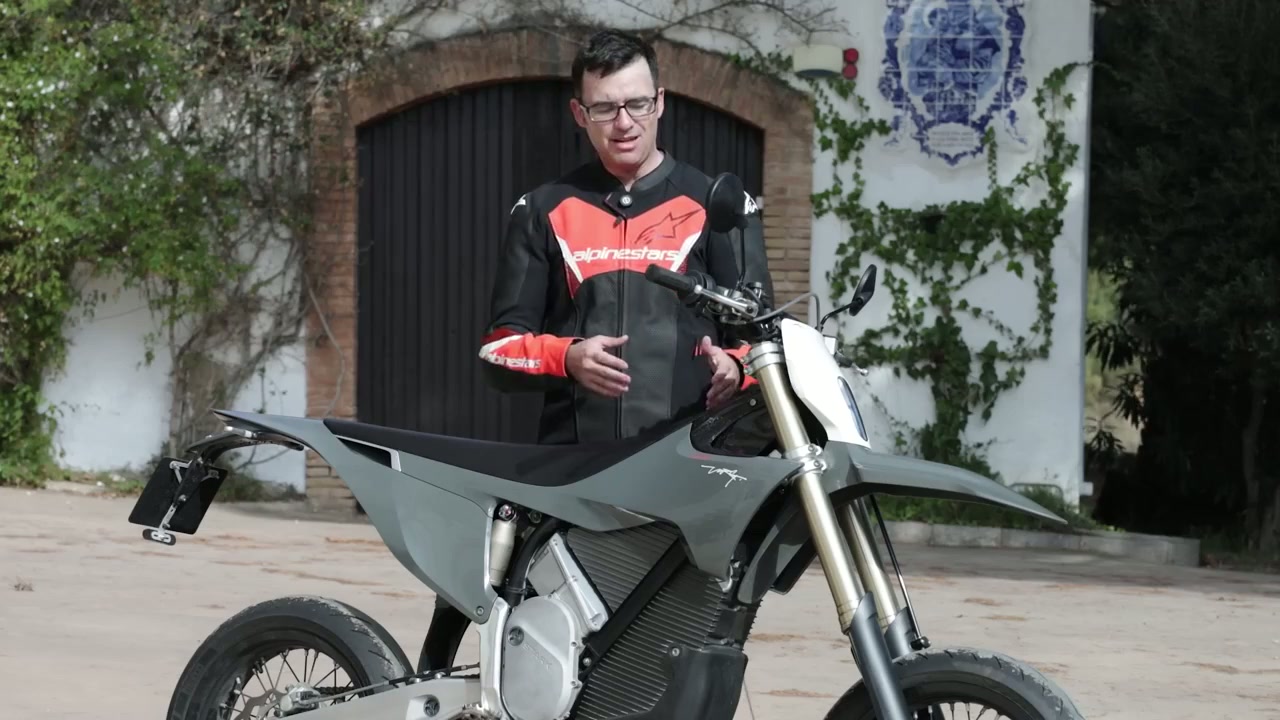 2025 Stark Varg SM review - first ride