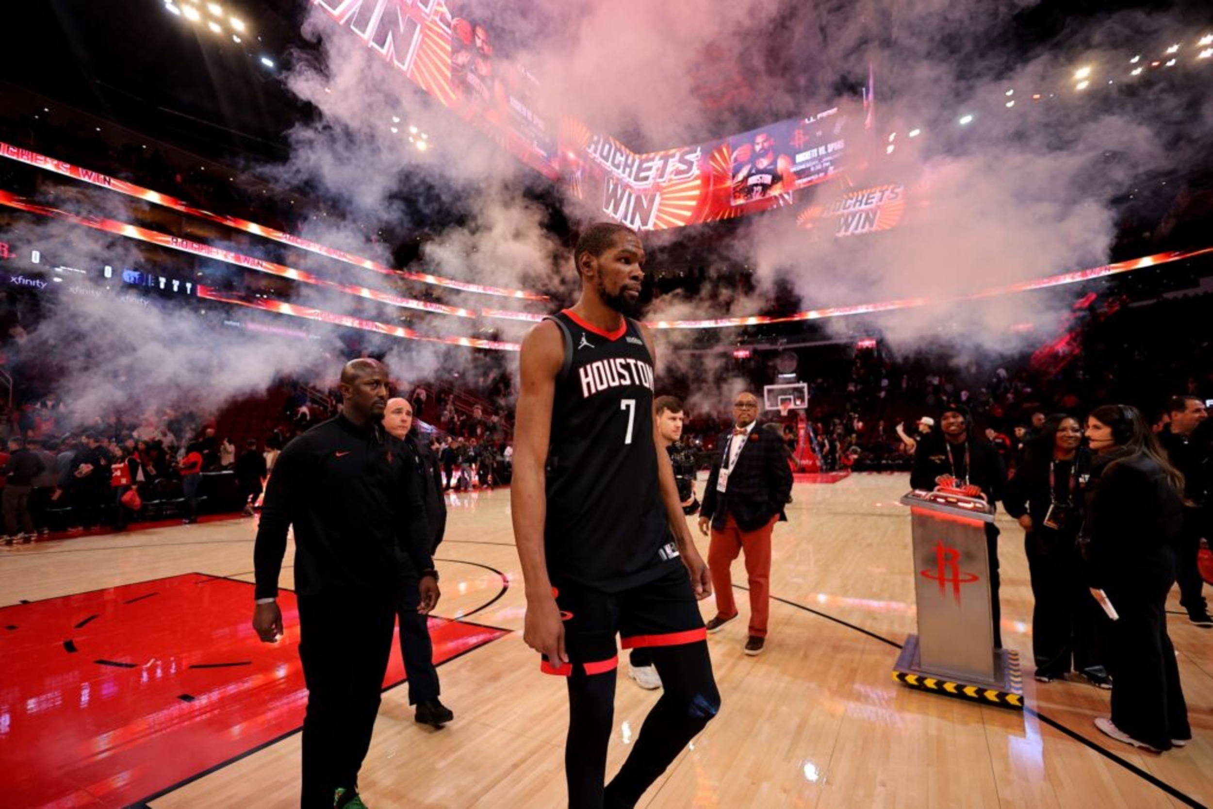 Veteran free agent point guard 'would love to join' Western Conference ...