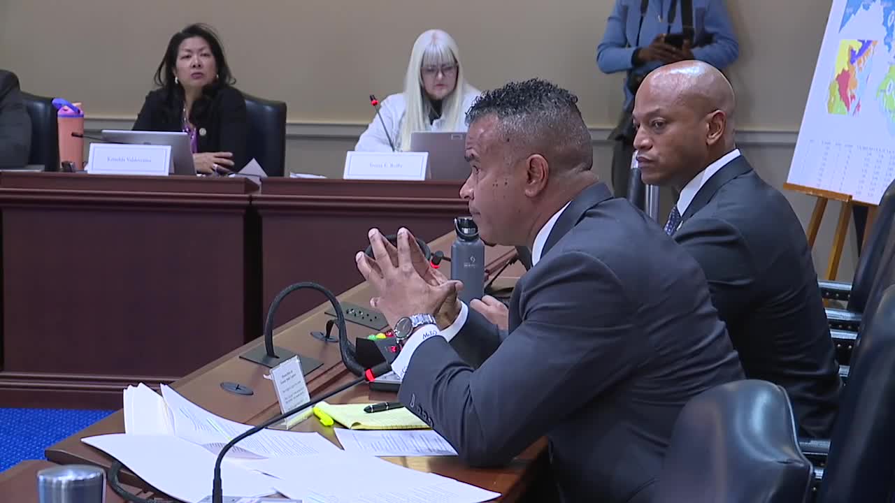 House committee advances bill to redraw states congressional maps