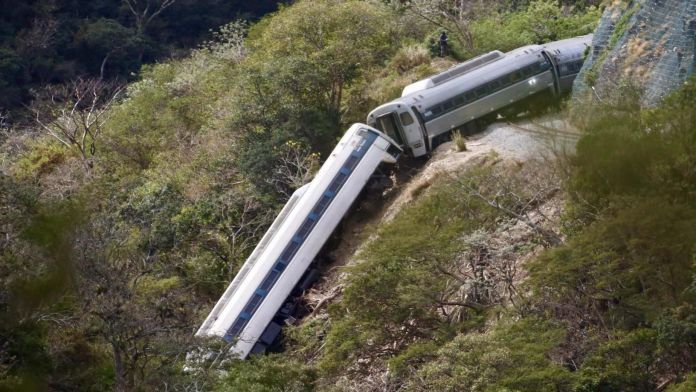 Exceso de velocidad causó accidente del Tren Interoceánico