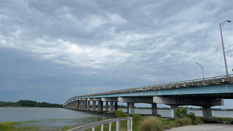 Charleston County seeks federal grant for North Bridge safety project