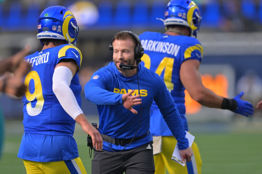 Stafford deserves a pay raise, and the Rams better pay him